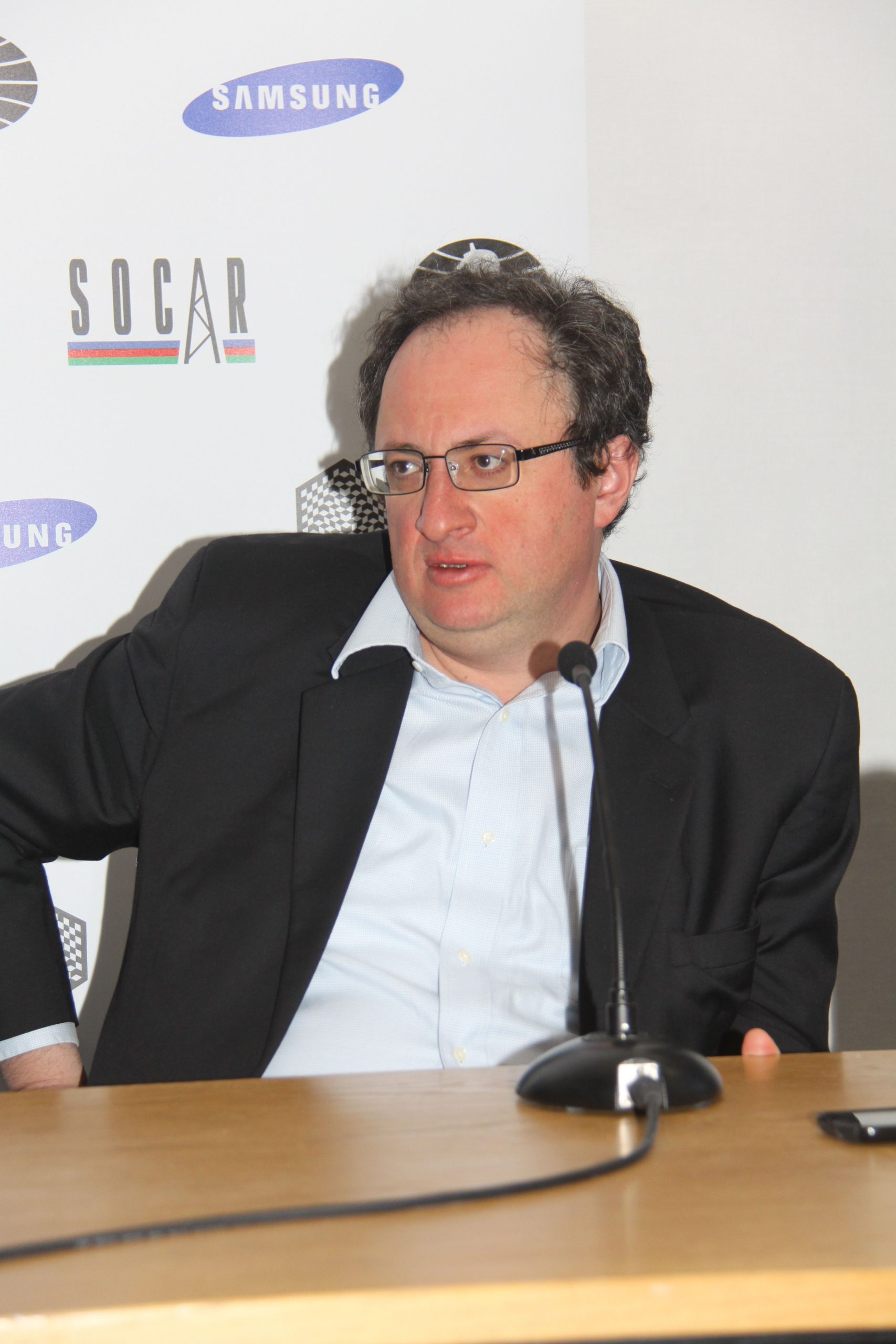 GM Rogers: Thinking Differently with Boris Gelfand | Gardiner Chess